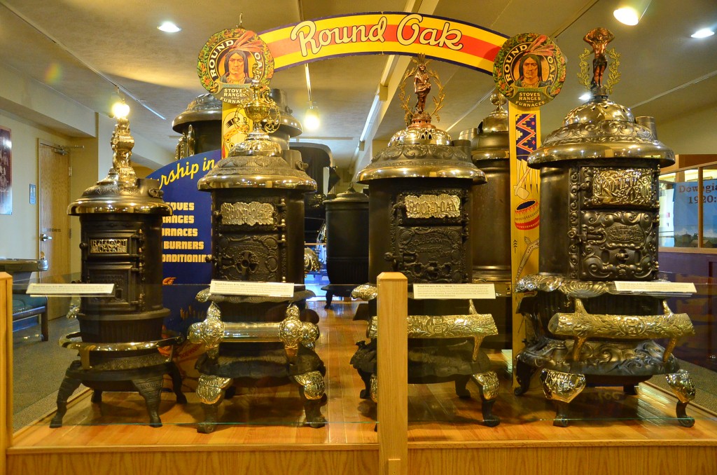 Round Oak – Dowagiac Area History Museum